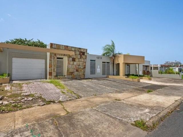 Urb La Rivera Calle Se No #,san Juan, Home For Sale