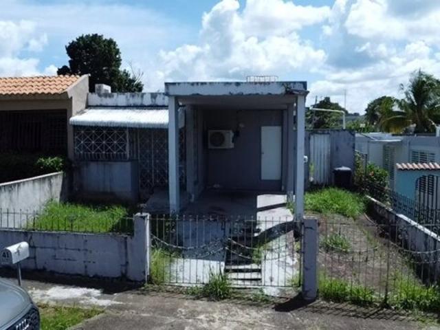 Urb Miraflores Calle Bloque #,bayamon, Home For Sale