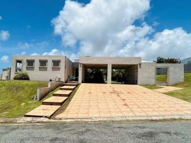 Urb Puertas Del Sol Calle 10 E 14, Fajardo, PR 00738 MLS PR9.
