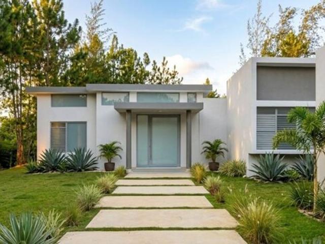 Urb Reales De Beatriz C Carr Km #,cidra, Home For Sale