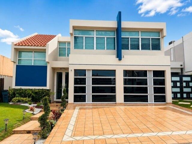 Urb Veredas Camino Los Flamboyanes #,gurabo, Home For Sale