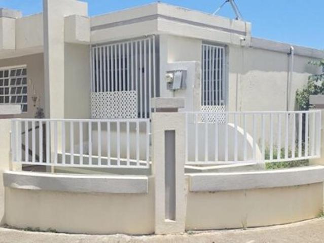 Urb Villa Evangelina Calle #,manati, Home For Sale