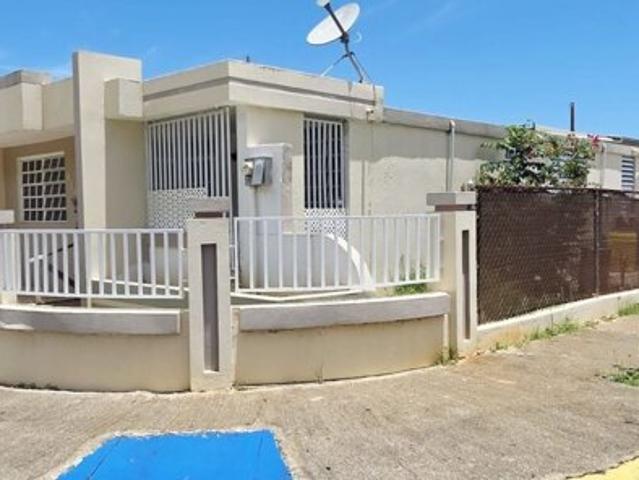 Urb Villa Evangelina Calle #,manati, Home For Sale