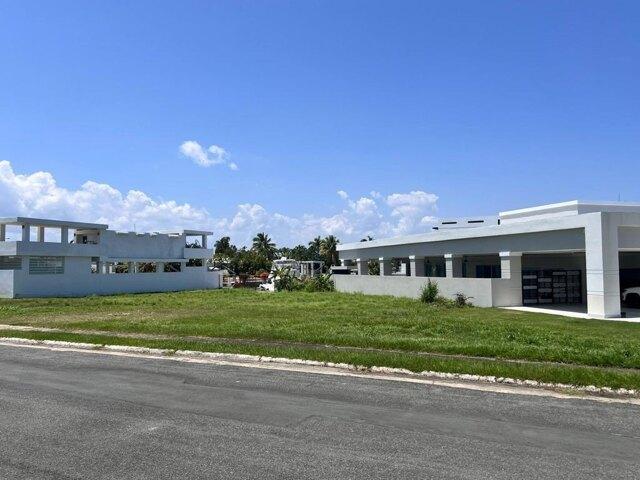Urb Vistamar Marina Unit Blq D Lot,carolina, Plot For Sale