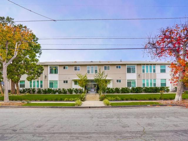 Urban Comfort Meets Connectivity in Downtown Inglewood