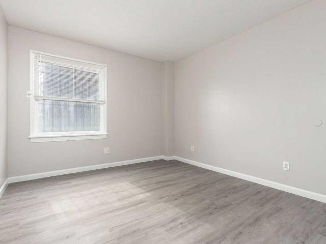 Urban Flats Downtown Louisville 1 Bedroom Apartment for Rent at 735 S 2nd St, Louisville, KY 40202 Old Louisville