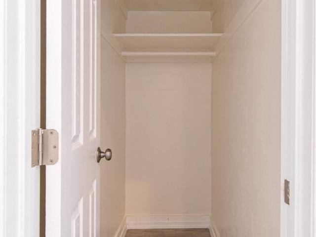 Urban Living at its Best Studio Apartment for Rent at 1057 S Western Ave, Los Angeles, CA 90006 Olympic Park