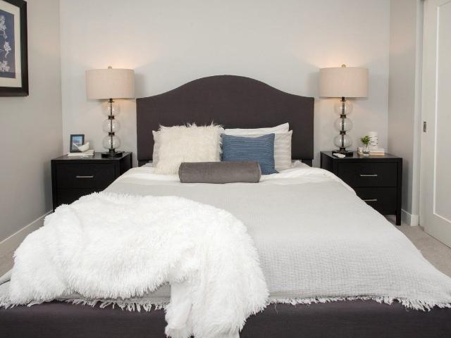 Urban Park I and II Apartments 1 Bedroom Apartment for Rent at 3601 Phillips Pkwy, St. Louis Park, MN 55426 Aquila