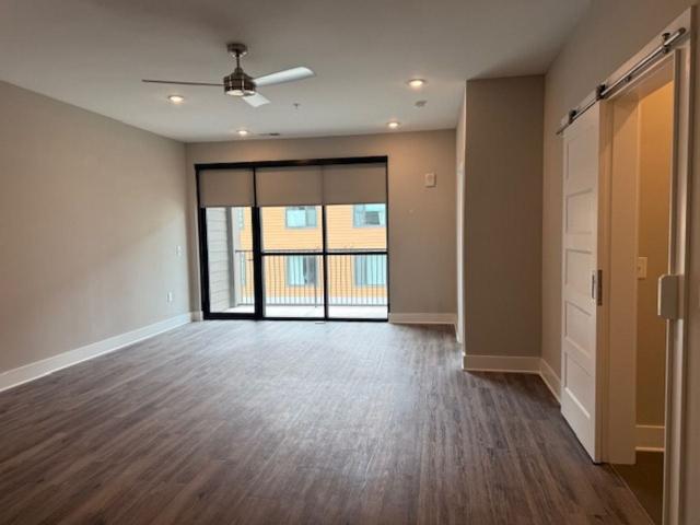 Urban Place 1 Bedroom Apartment for Rent at 400 E Chatham St, Cary, NC 27511