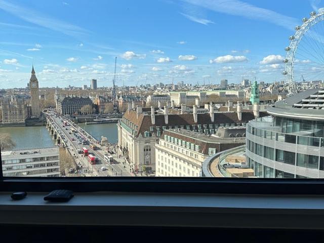 Urbanest Studio Big Ben London Eye View