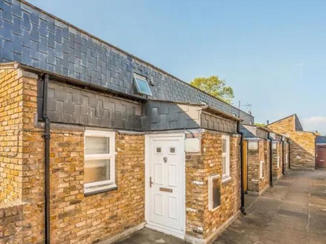 Urlwin Walk, London, SW9 6SX, United Kingdom | 2 bed apartment for rent #167073405 | Rentberry