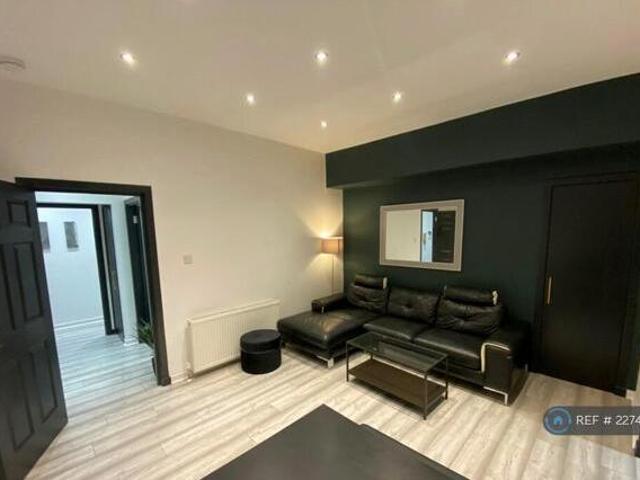 Urquhart Street, Aberdeen, 2 Bedroom Flat