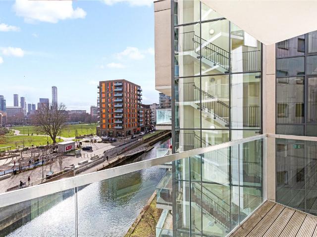 Ursula Gould Way, London E14, 1 bed flat to rent, £1,795 pcm | PrimeLocation