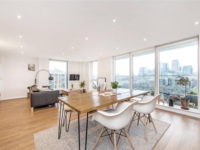 Ursula Gould Way, London E14, 2 bed flat to rent, £2,495 pcm | PrimeLocation