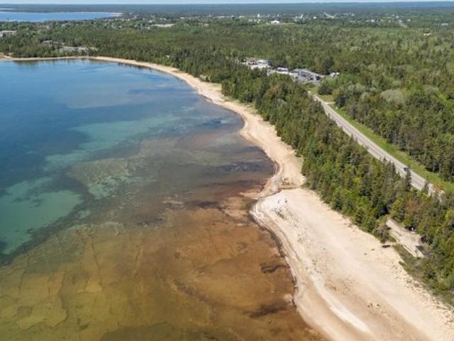 Us2 Hwy Lot A, Manistique, MI 49854