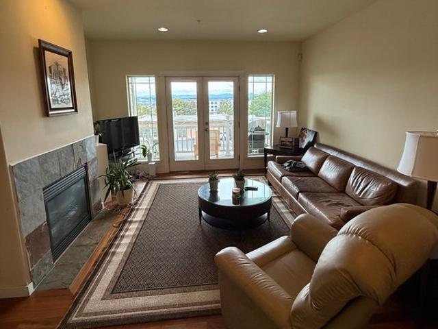 UWT Area Shared Townhouse