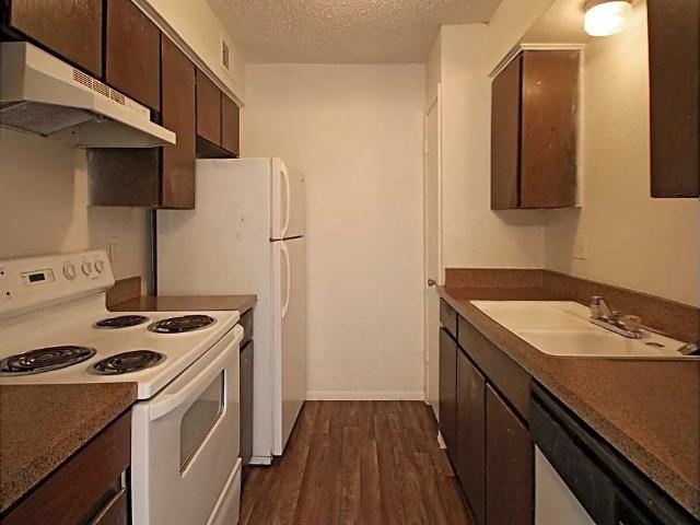 Utopia Place Apartments 1 Bedroom Apartment for Rent at 444 Utopia Ln, San Antonio, TX 78223 Highland Hills