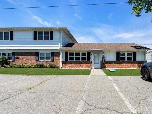 Utah Dr, Old Bridge, Condo For Sale