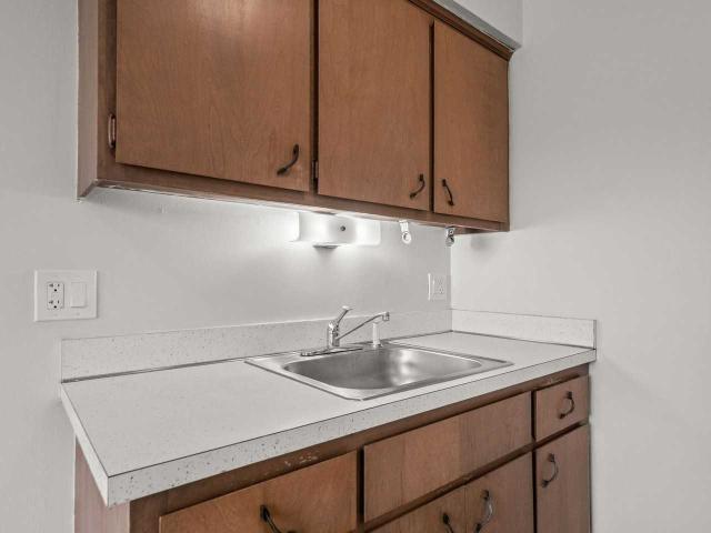 Utica Town 1 Bedroom Apartment for Rent at 8310 Hall Rd, Utica, MI 48317 Utica