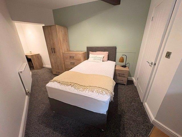 Uttoxeter Old Road, Derby DE1, Studio to rent, £675 pcm | PrimeLocation