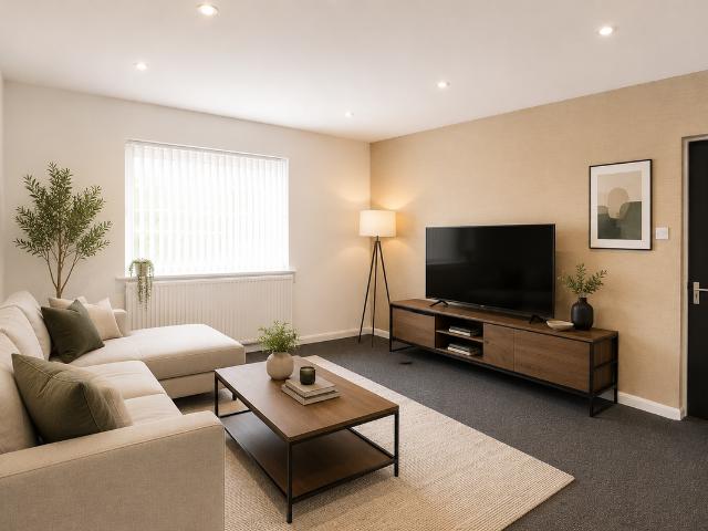 Uttoxeter Road, Blythe Bridge ST11, 2 bed flat to rent, £725 pcm | PrimeLocation