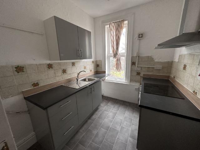 Uttoxeter Road, Derby DE22, Studio to rent, £450 pcm | PrimeLocation