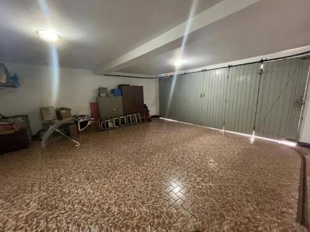 Uvaranas venda e locação