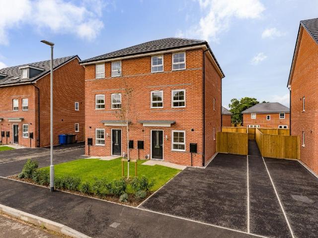 Uxbridge Crescent, Stoke On Trent, Staffordshire ST4, 3 bed semi detached house to rent, £1,350 pcm | PrimeLocation