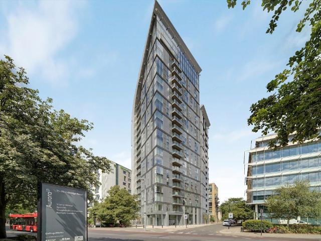 Uxbridge Road, Ealing W5, 2 bed flat to rent, £2,600 pcm | PrimeLocation