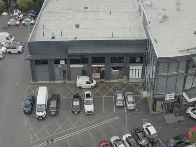 Uxbridge Road, Hayes, Light Industrial Facility