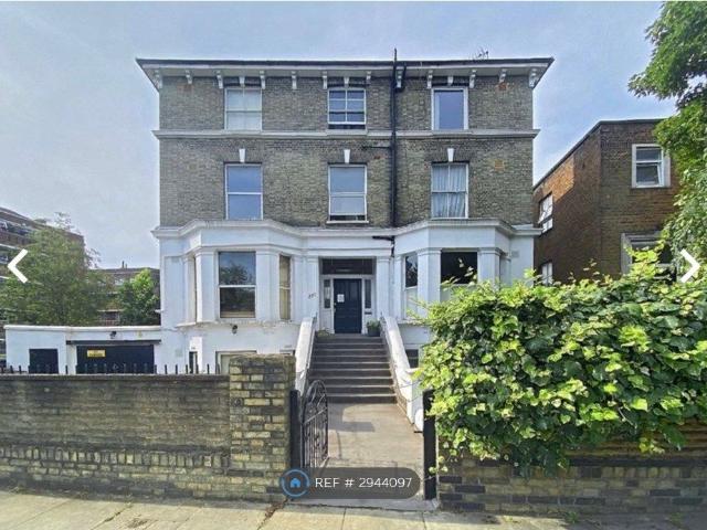 Uxbridge Road, London W12, 1 bed flat to rent, £1,799 pcm | PrimeLocation