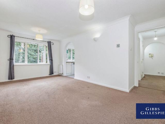 Uxbridge Road, Pinner HA5, 1 bed flat to rent, £1,425 pcm | PrimeLocation