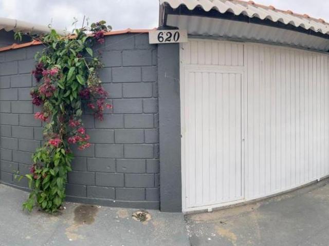 V11 Chácara Santa Isabel sendo 2 casas 500 mil
