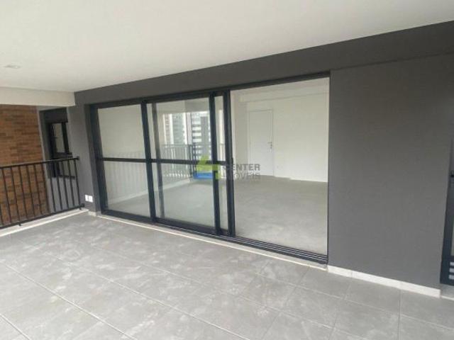 V. Clementino, 145m², 4dts, 2sts, 2 vgs, px metrô!