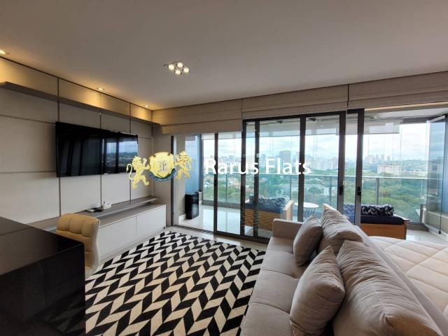 V House Faria Lima