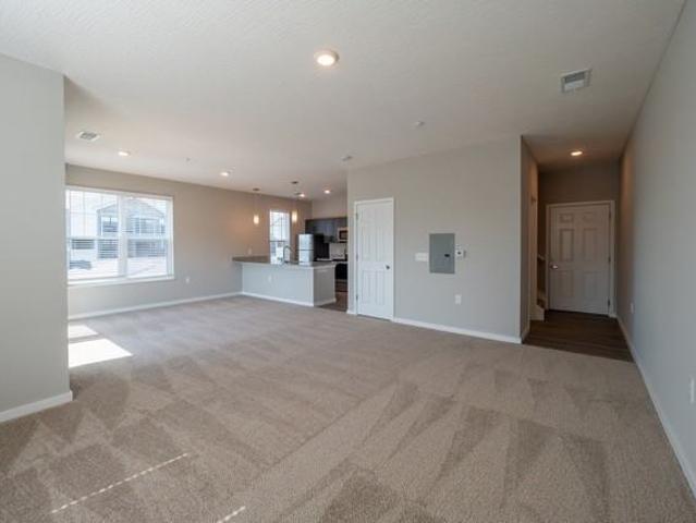 VC Meadows 2 Bedroom Apartment for Rent at 1745 Sledge Dr, Hilliard, OH 43026