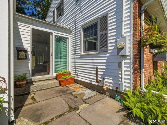 Vantana Dr, Bristol, Home For Sale