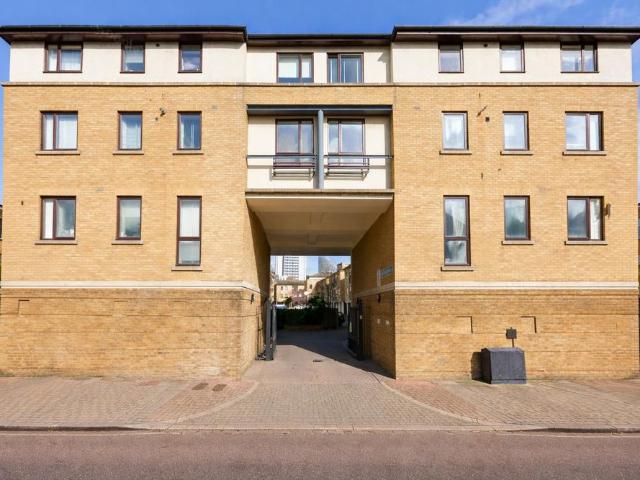Vantage Mews, London E14