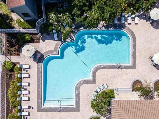 Vantage on Hillsborough Apartments 2 Bedroom Apartment for Rent at 5307 Reflections Club Dr, Tampa, FL 33634