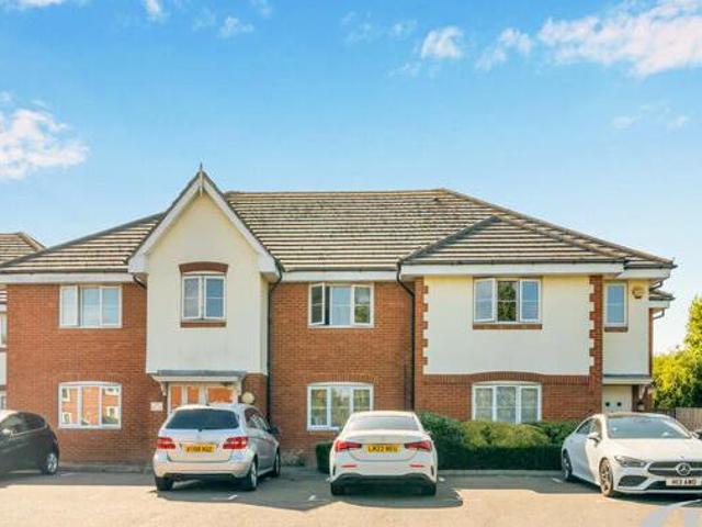 Vantage Court, Oxford Avenue, 1 Bedroom Flat