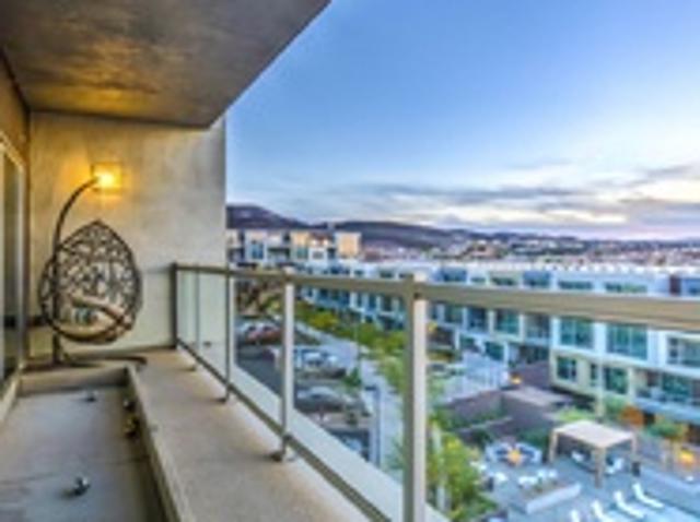Vantage Flats and Lofts