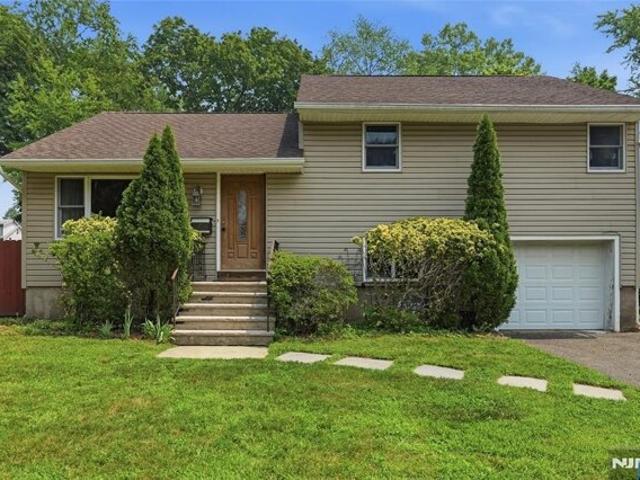 Van Ct, Waldwick, Home For Sale