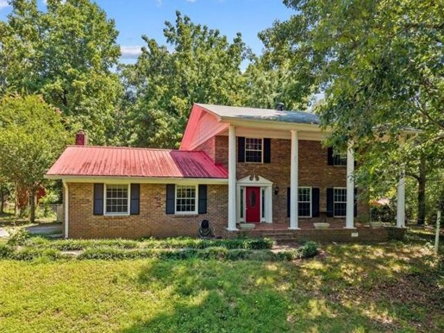 Van Buren Dr, Dalton, Home For Sale
