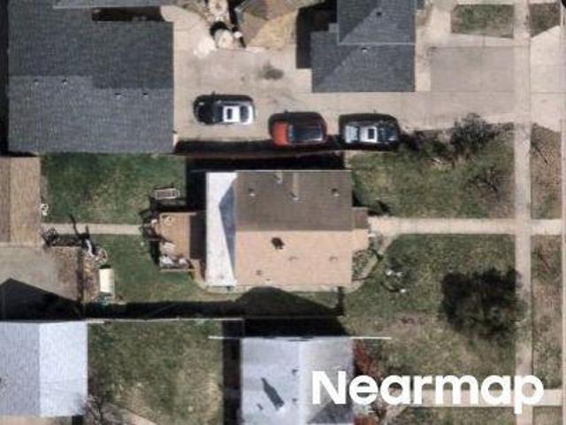 Van Buren St NE