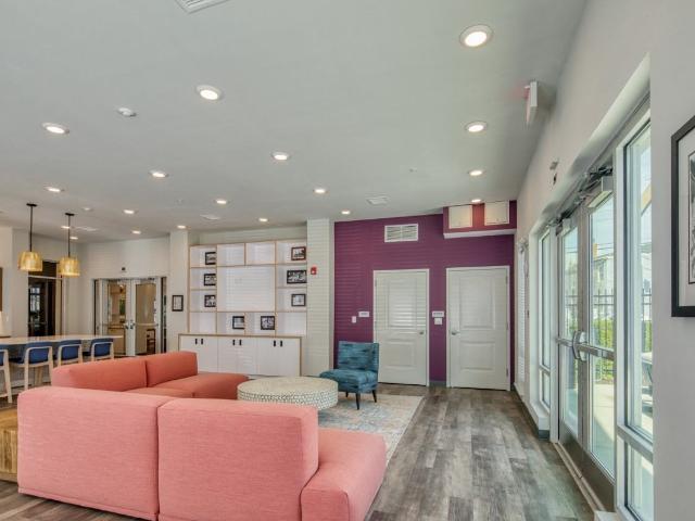 Van de Vyver 1 Bedroom Apartment for Rent at 701 N 1st St, Richmond, VA 23219 Jackson Ward
