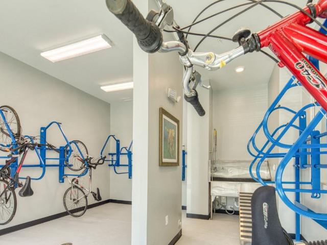 Van de Vyver 1 Bedroom Apartment for Rent at 701 N 1st St, Richmond, VA 23219 Jackson Ward