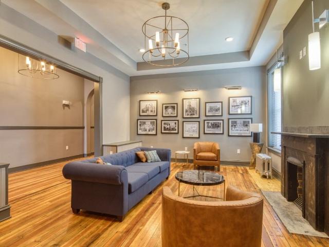 Van de Vyver 2 Bedroom Apartment for Rent at 701 N 1st St, Richmond, VA 23219 Jackson Ward