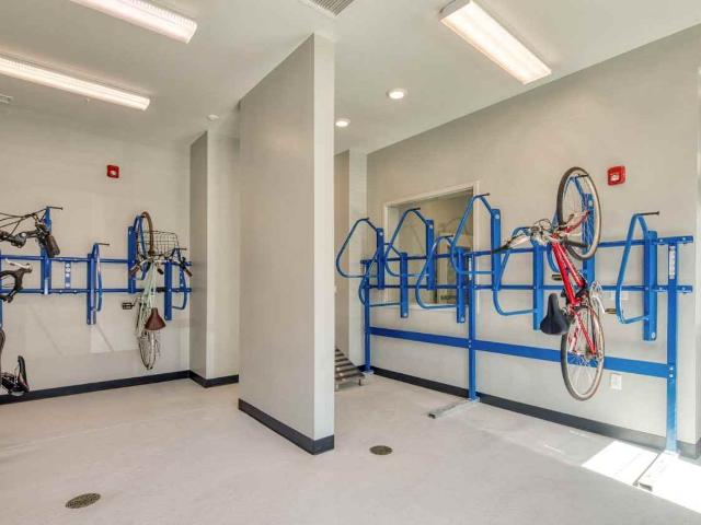Van de Vyver Studio Apartment for Rent at 701 N 1st St, Richmond, VA 23219 Jackson Ward