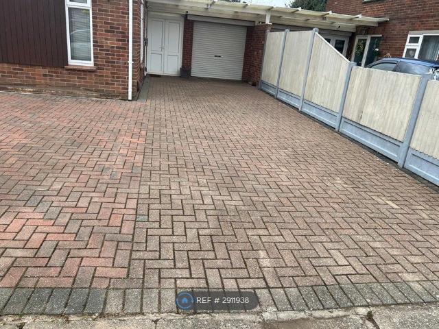 Van Dyck Road, Colchester CO3, 4 bed shared accommodation to rent, £2,250 pcm | PrimeLocation