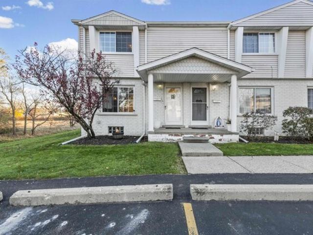 Van Dyke Rd Unit,washington, Condo For Sale